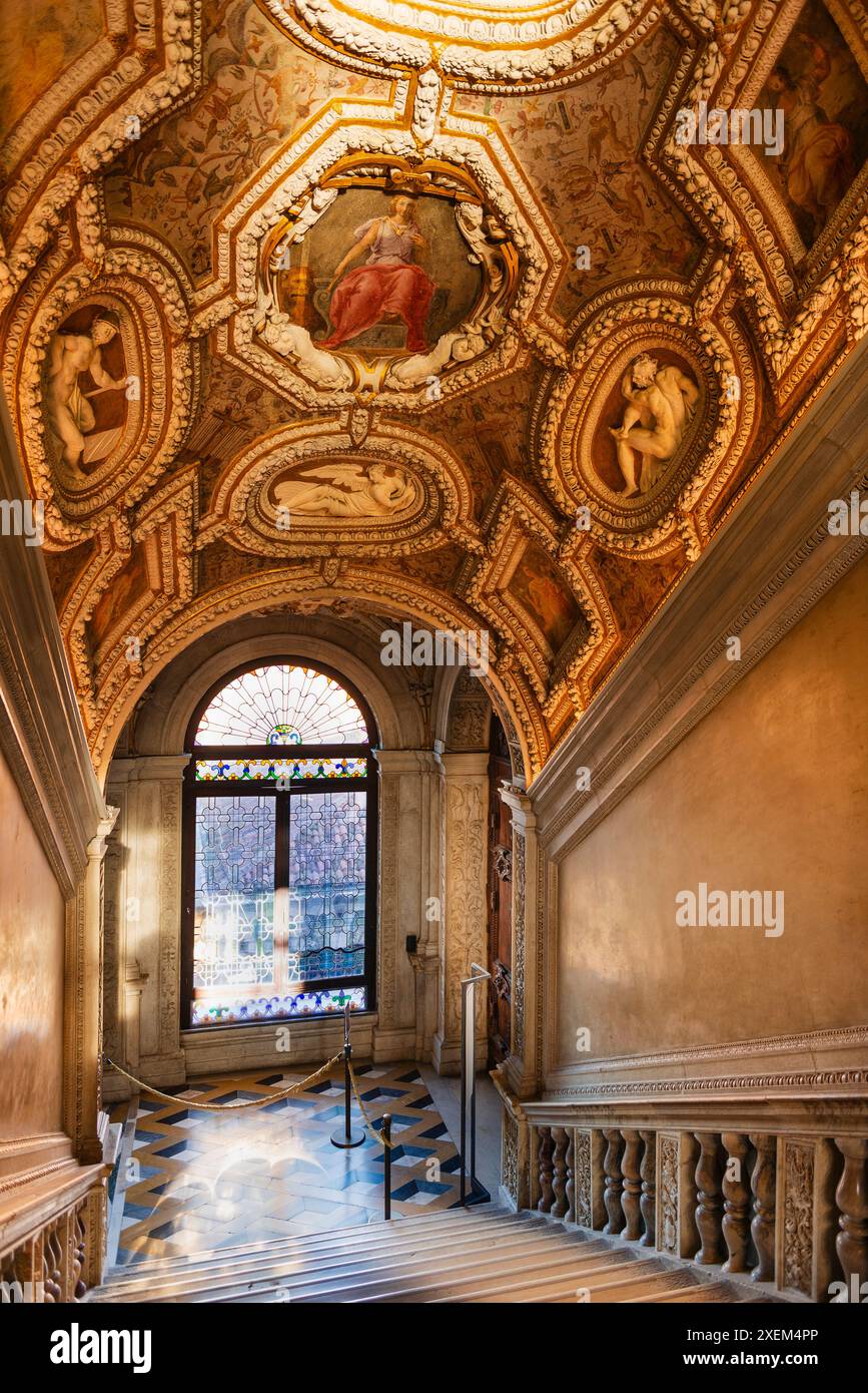 Doge's palace golden staircase hi-res stock photography and images - Alamy