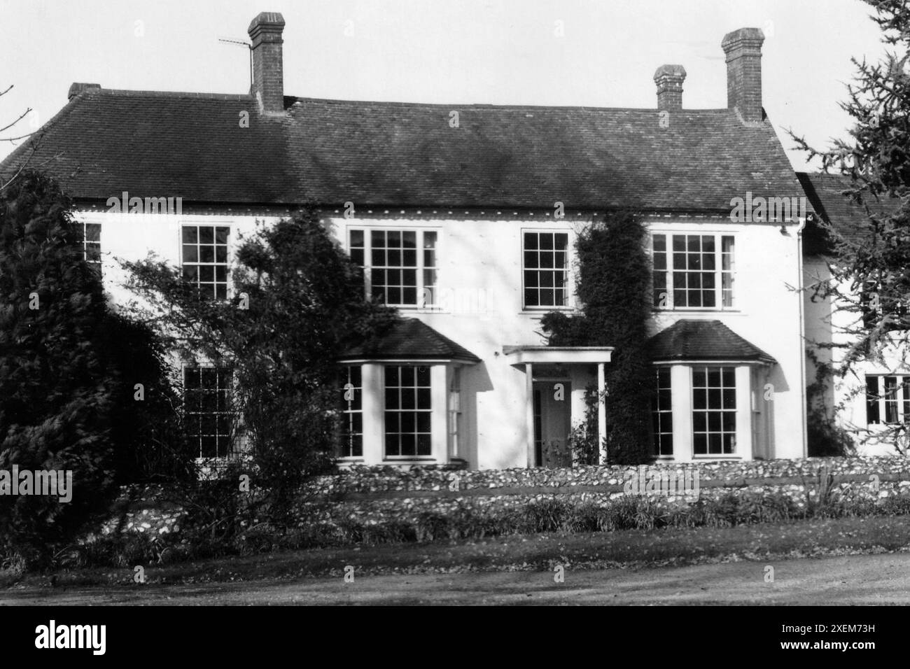 HURST FARM, PRIVET, HAMPSHIRE WHERE MILLIONAIRE FARMER NICHOLAS RIPLEY ...