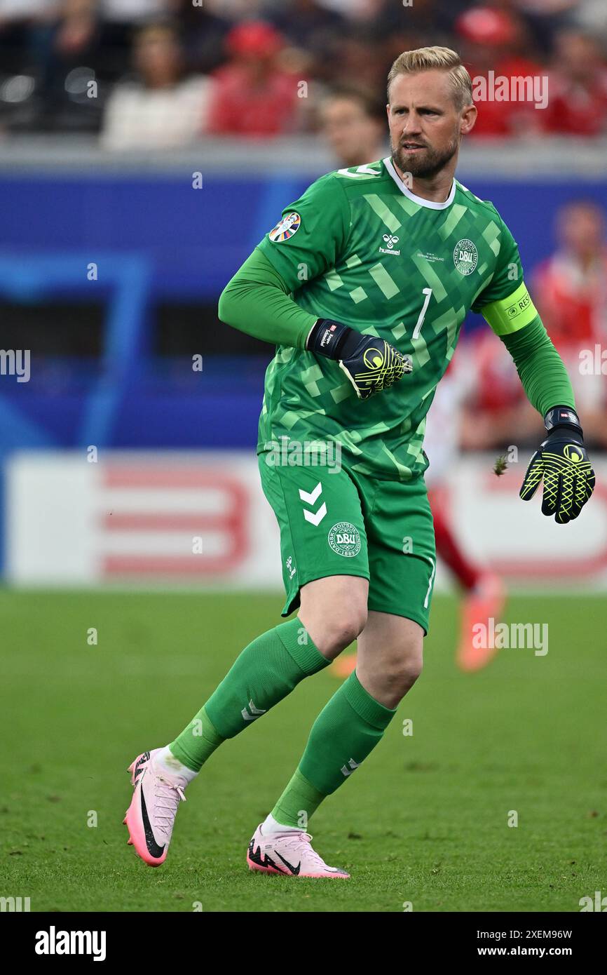 Kasper schmeichel denmark 2024 hi-res stock photography and images - Alamy