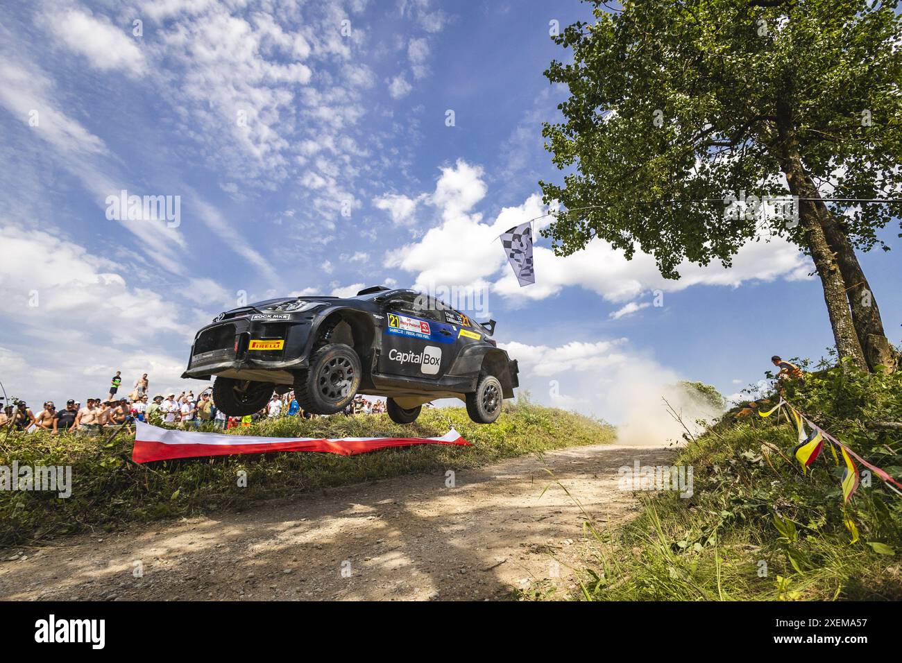 21 PAJARI Sami, MALKONEN Enni, Toyota Yaris Rally2, action during the ...