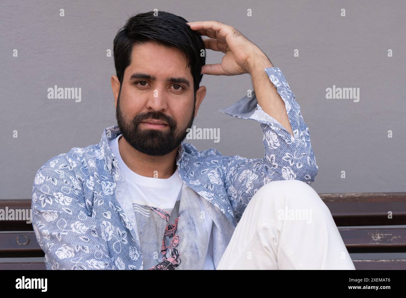 Pakistani man hi-res stock photography and images - Alamy