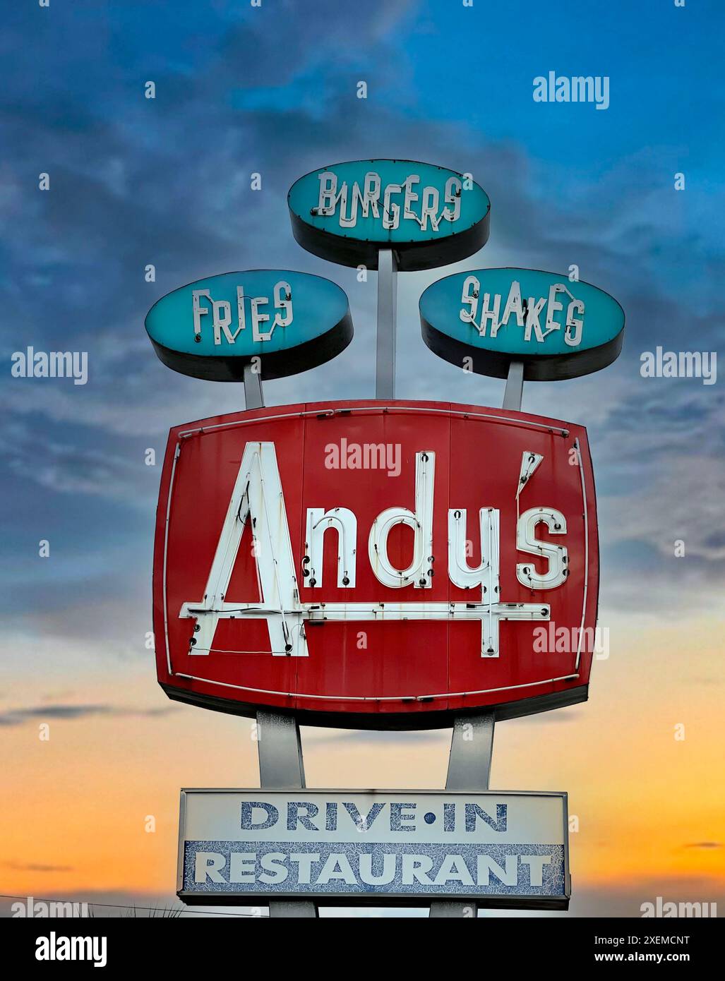 Authentic signage still in use in the Atomic Mid-Century style Stock ...