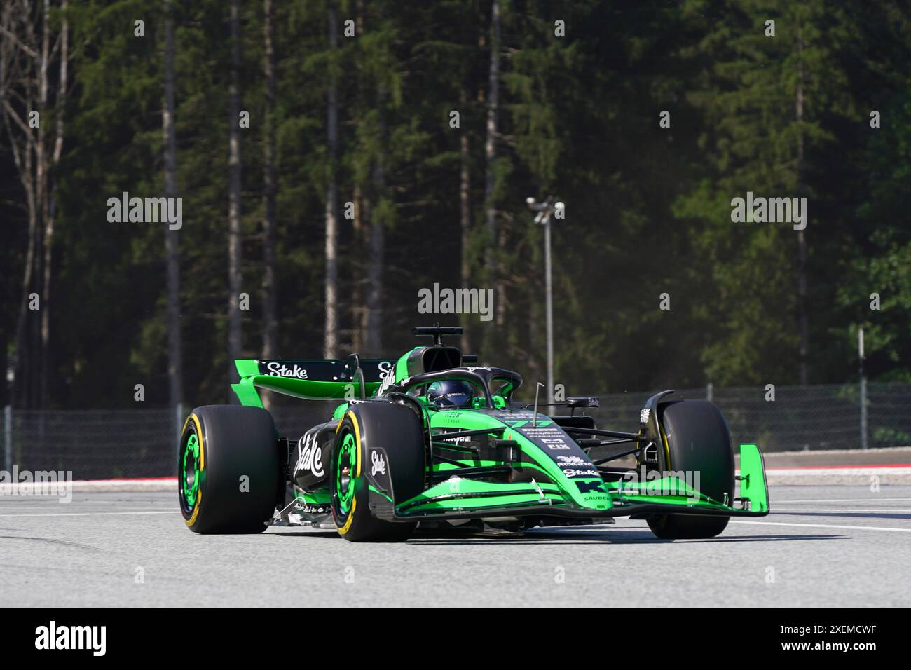 Stake f1 pit stops hi-res stock photography and images - Alamy