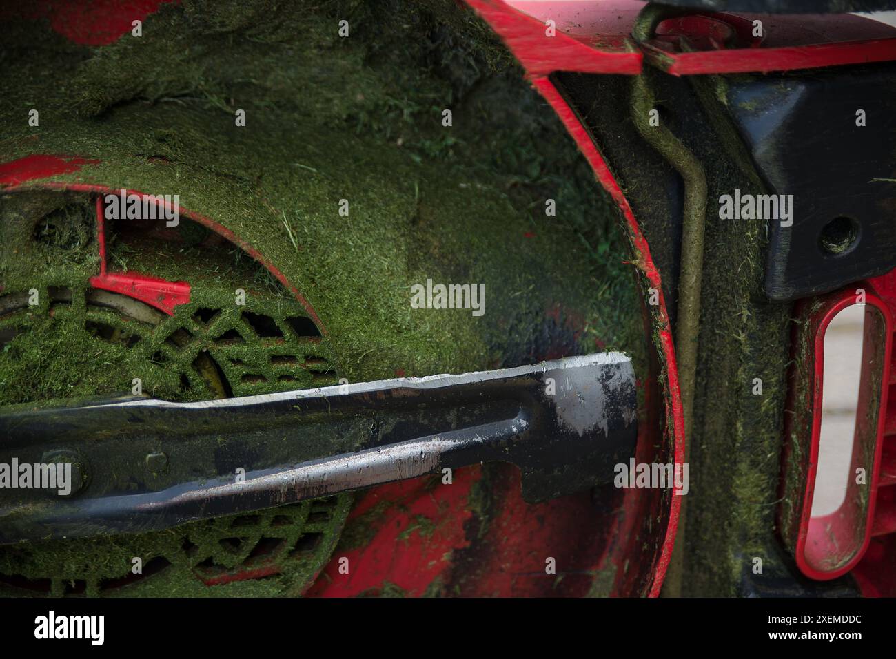 Mower is blunt hi-res stock photography and images - Alamy