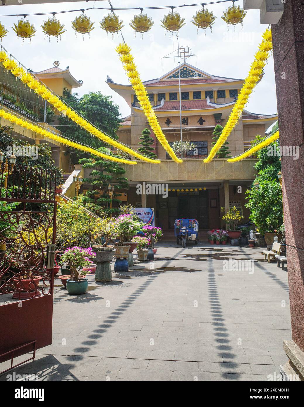 Ho Chi Minh City, Vietnam - 4 Feb, 2024: Xa Loi Buddhist Temple in ...