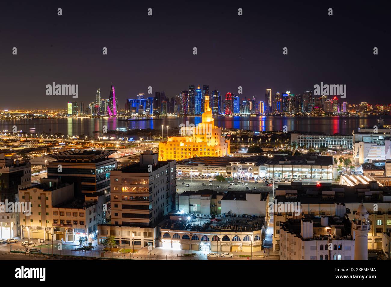 Doha skyline at night, Doha, Qatar Stock Photo - Alamy