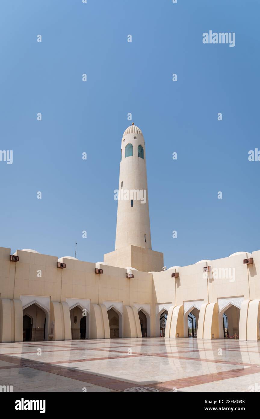 Imam Abdul Wahhab Mosque, Doha, Qatar Stock Photo - Alamy