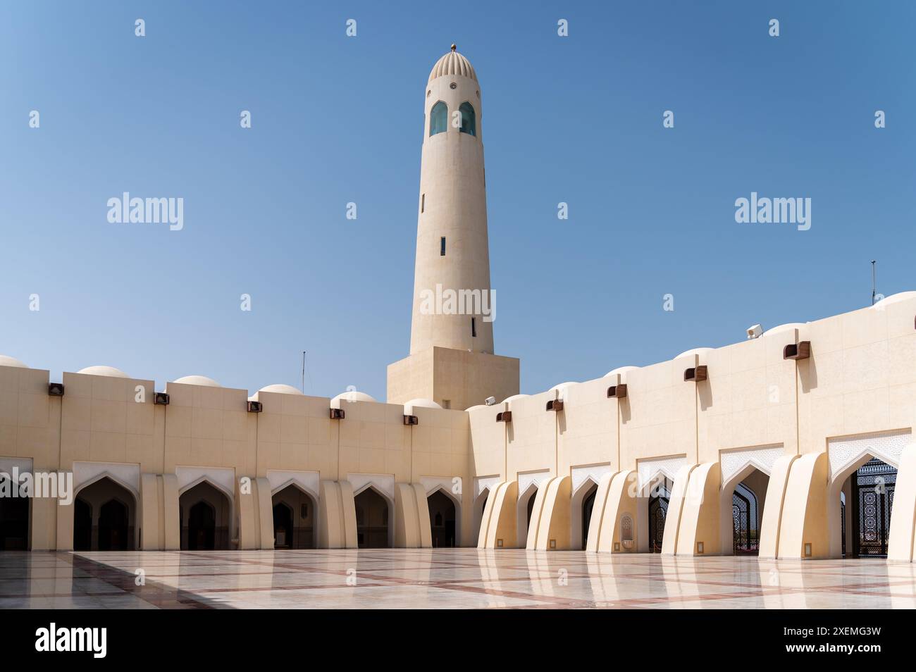 The grand mosque of doha hi-res stock photography and images - Alamy