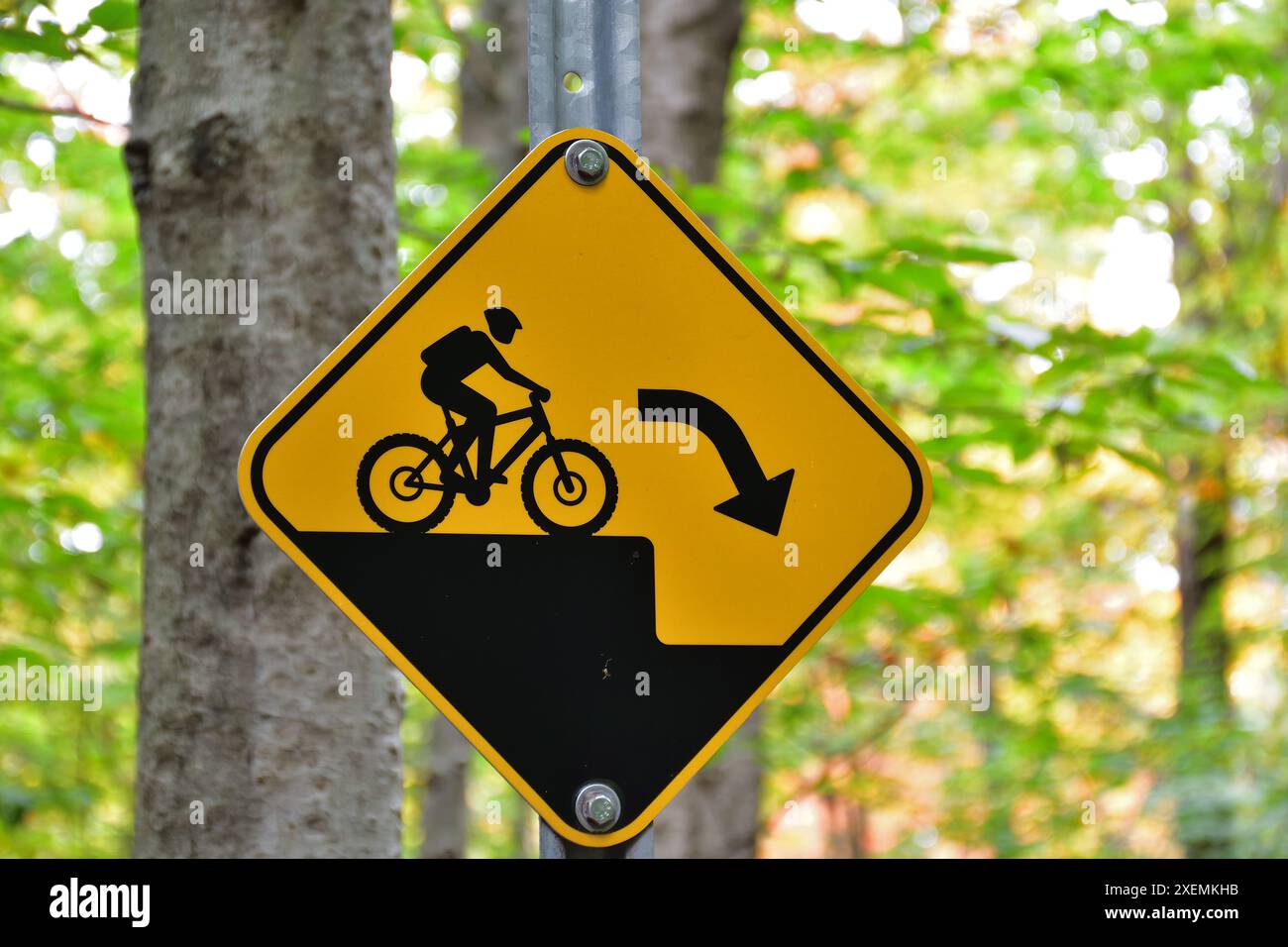Bike drop hi-res stock photography and images - Alamy