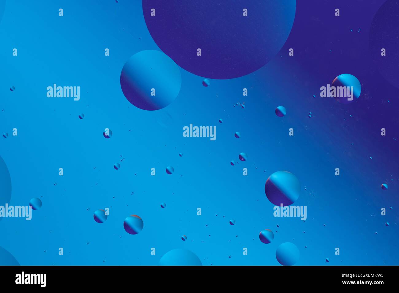 Smooth circular forms hi-res stock photography and images - Alamy