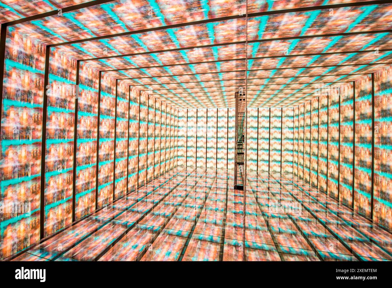 The Immersion Room video display in Casa Batllo modernism design by ...