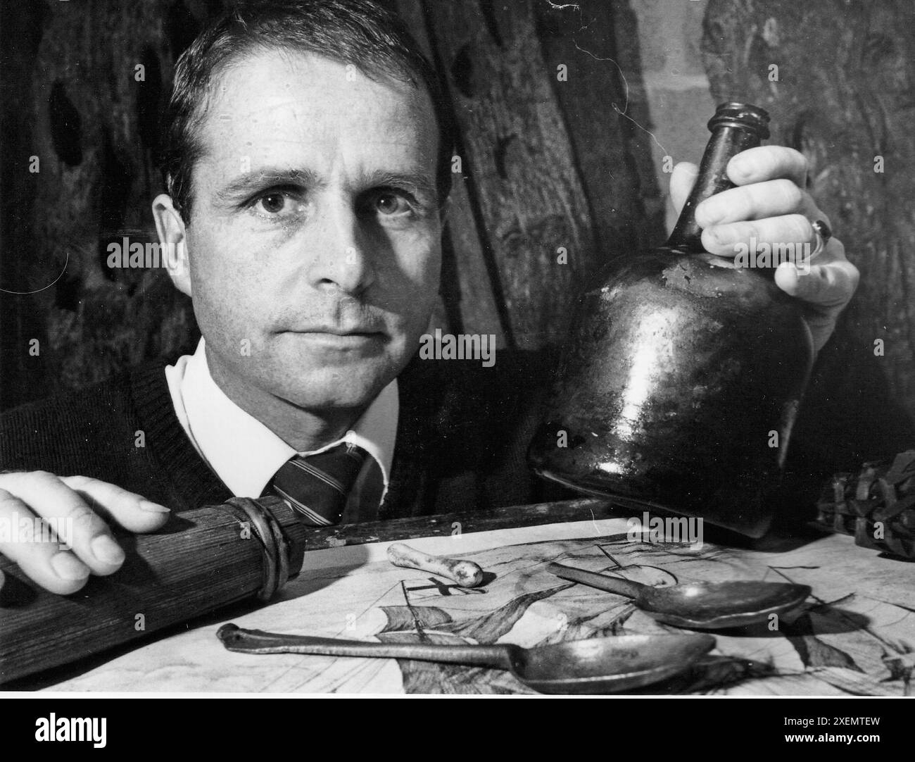 JOHN BROOMHEAD OF THE INVINCIBLE CONSERVATION PROJECT WITH A 231 YEAR ...