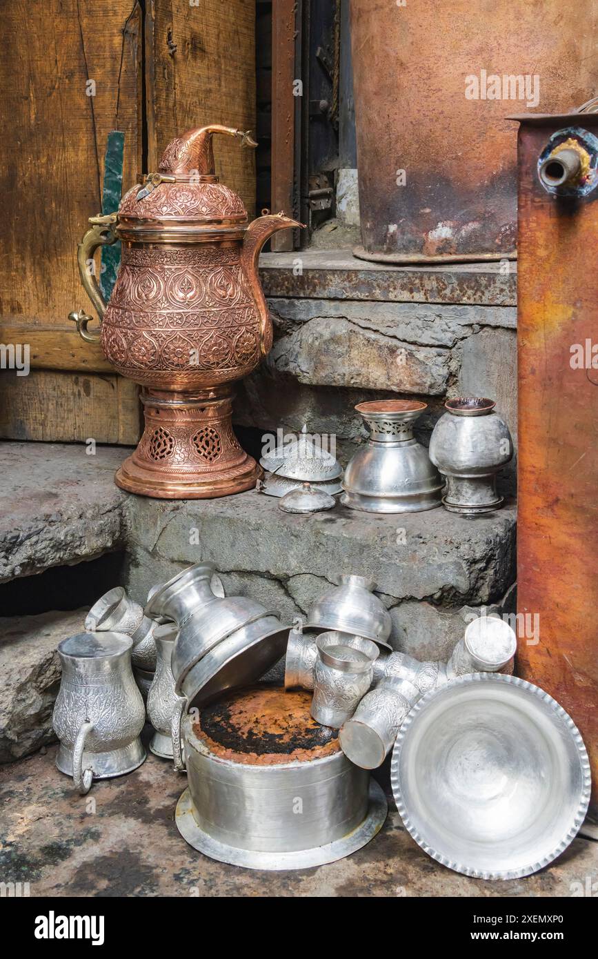 Sokalipura, Srinagar, Jammu and Kashmir, India. Copper and tin tea urns ...