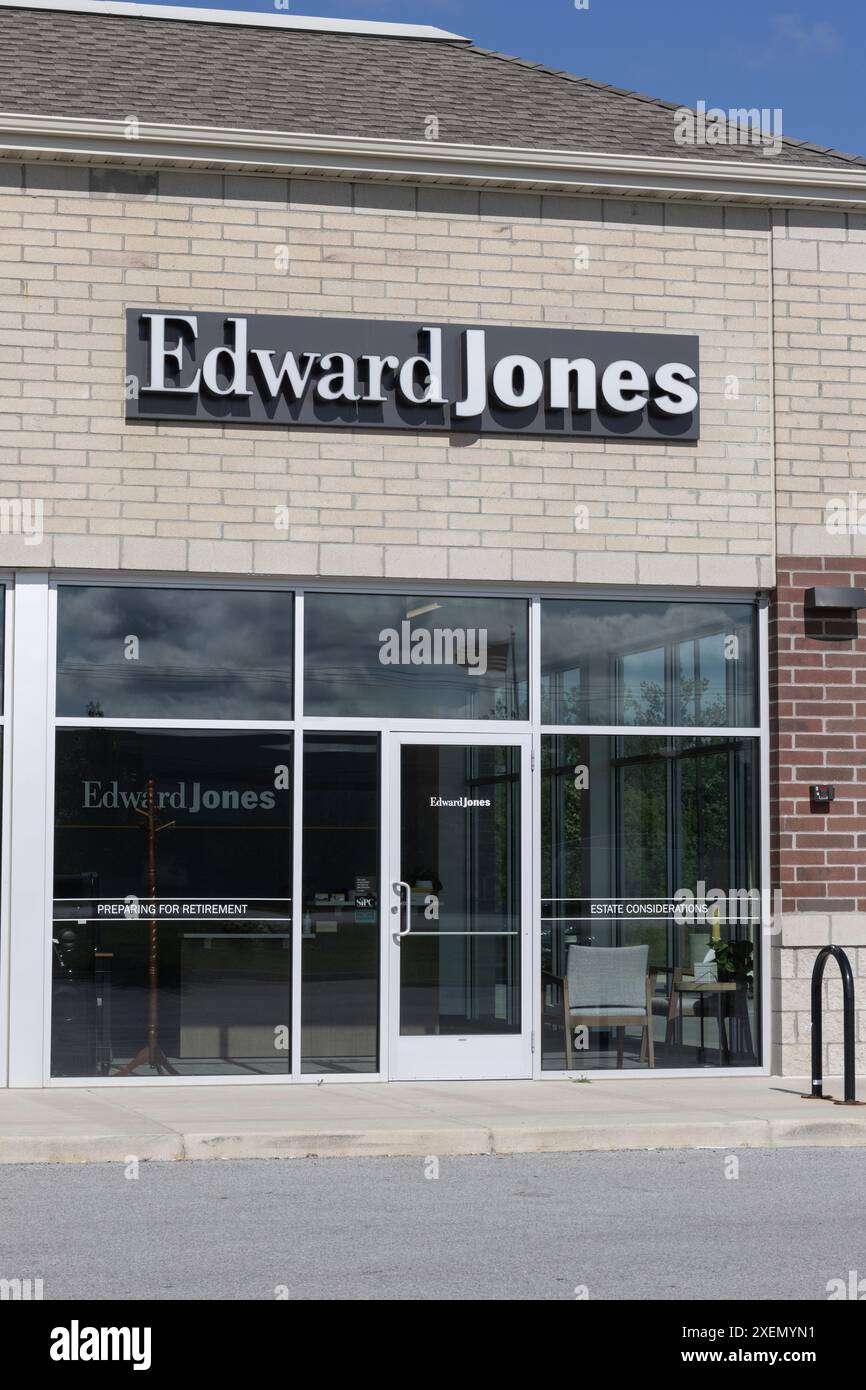 2024 edward jones hi-res stock photography and images - Alamy