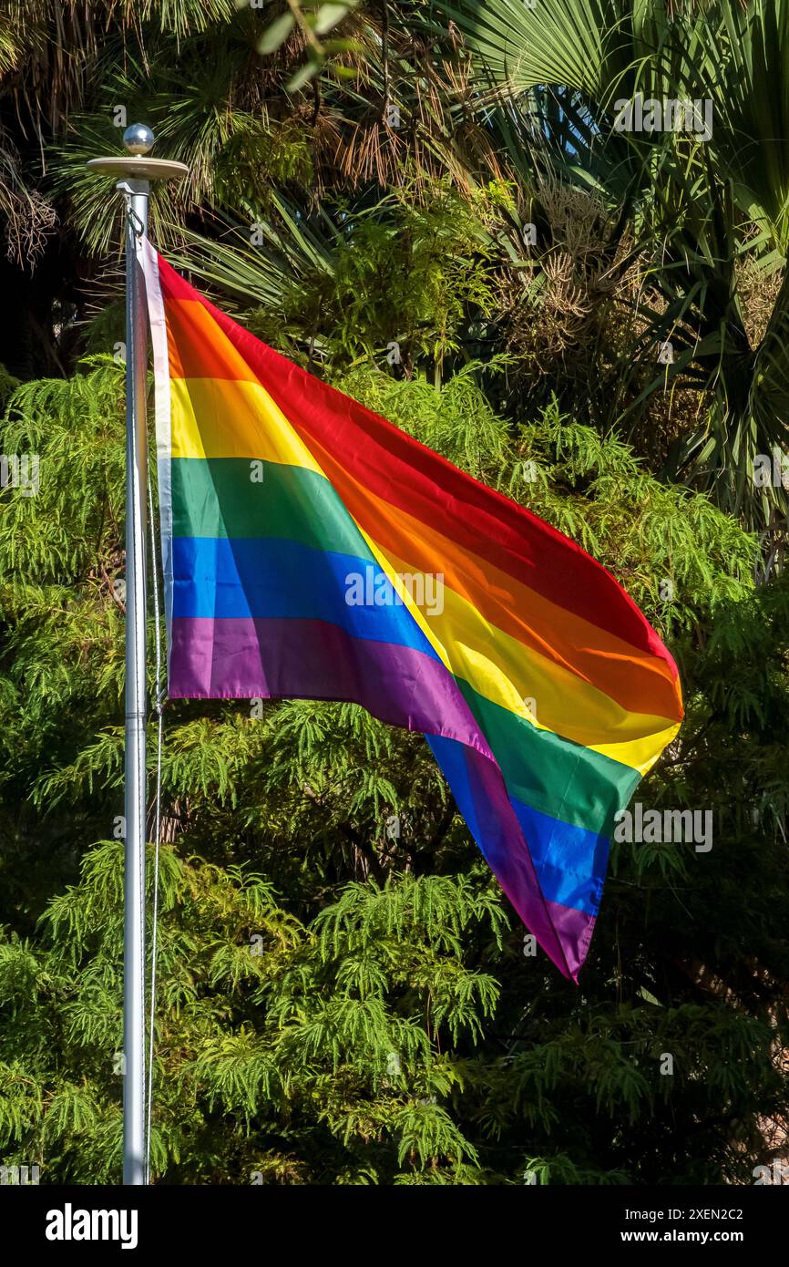 Rainbow flag hi-res stock photography and images - Alamy