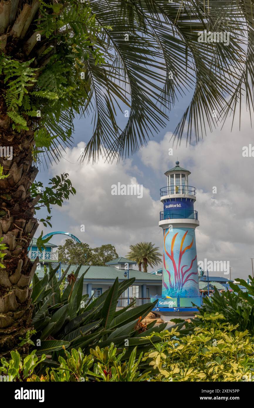 Splash zone sea world hi-res stock photography and images - Alamy