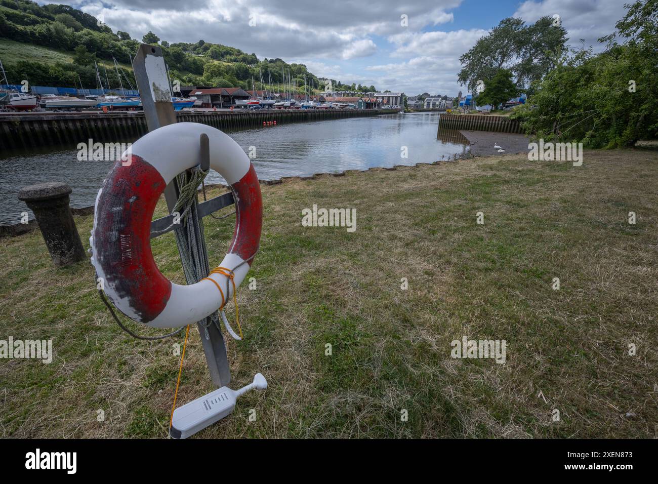 View looking upstream from the turning bay at Totnes on the river Dart ...