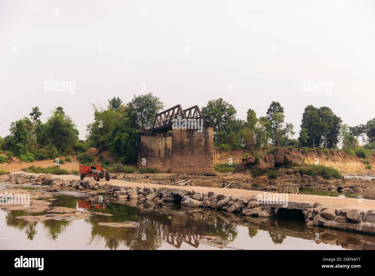 Xedon river hi-res stock photography and images - Alamy
