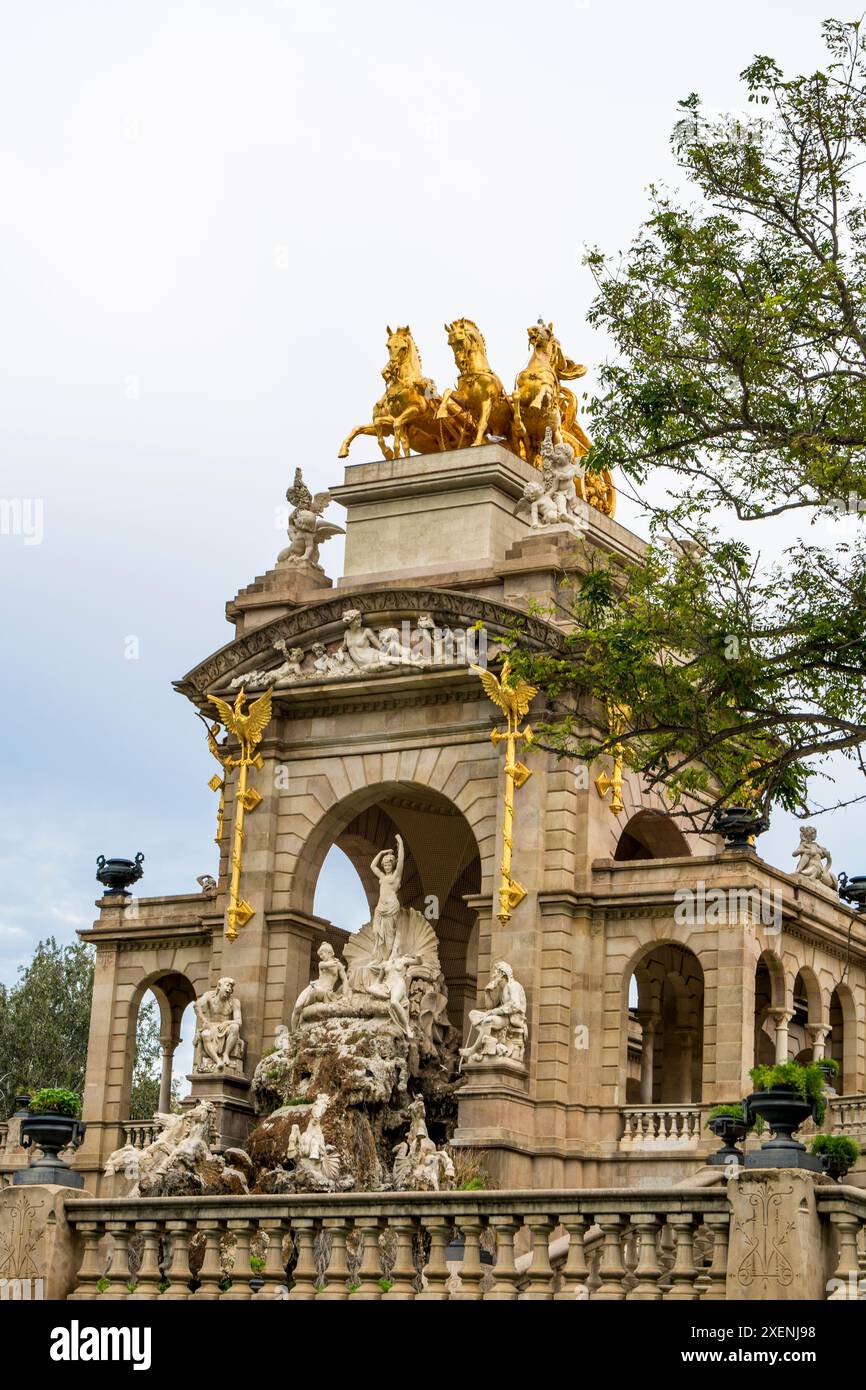The main fountain in Parc de la Ciutadella (Citadel Park), barcelona ...