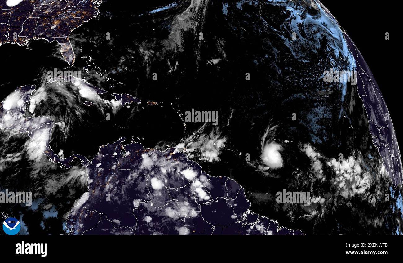 This National Oceanic and Atmospheric Administration satellite image ...