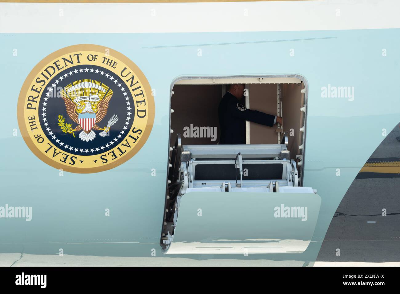 Queens, United States. 28th June, 2024. Air Force Personnel deboard Air ...