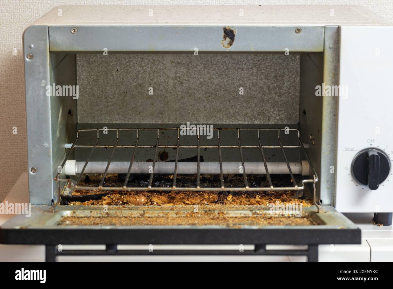 Oven toasters hi-res stock photography and images - Alamy