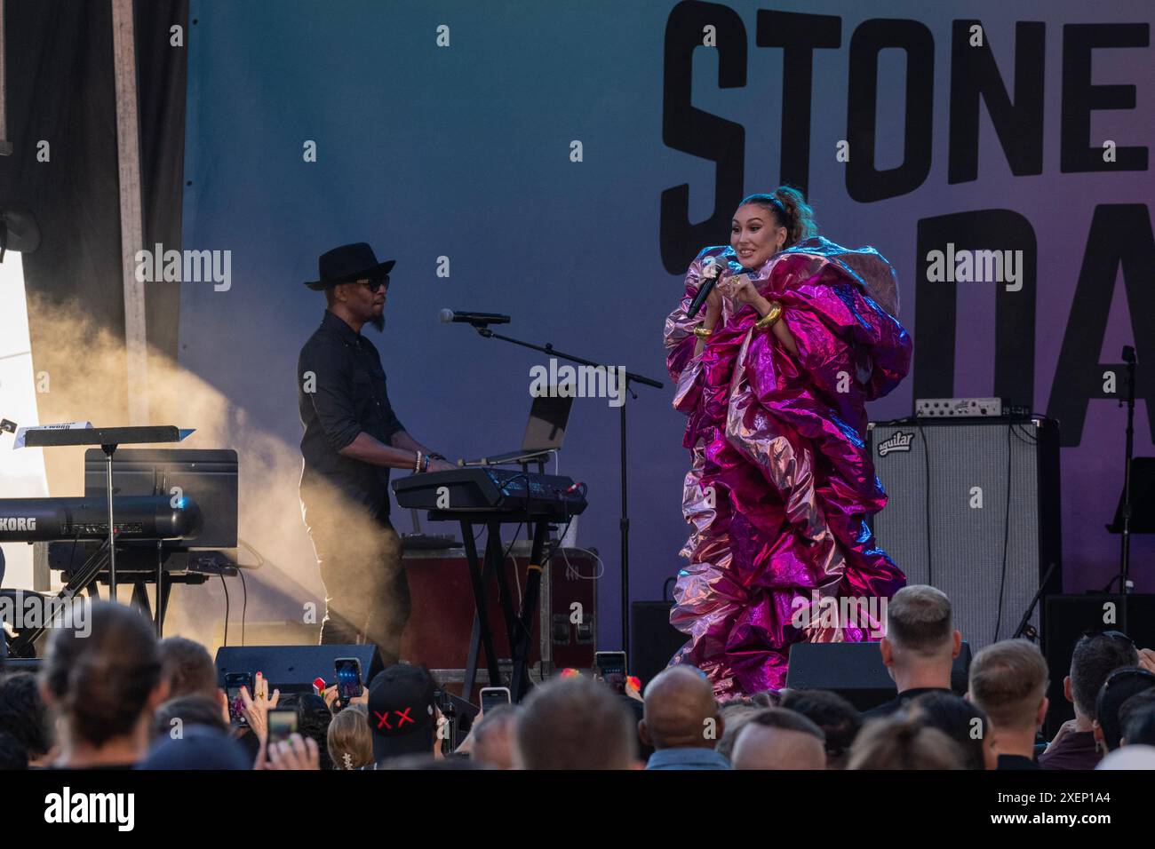 Loren allred hi-res stock photography and images - Alamy