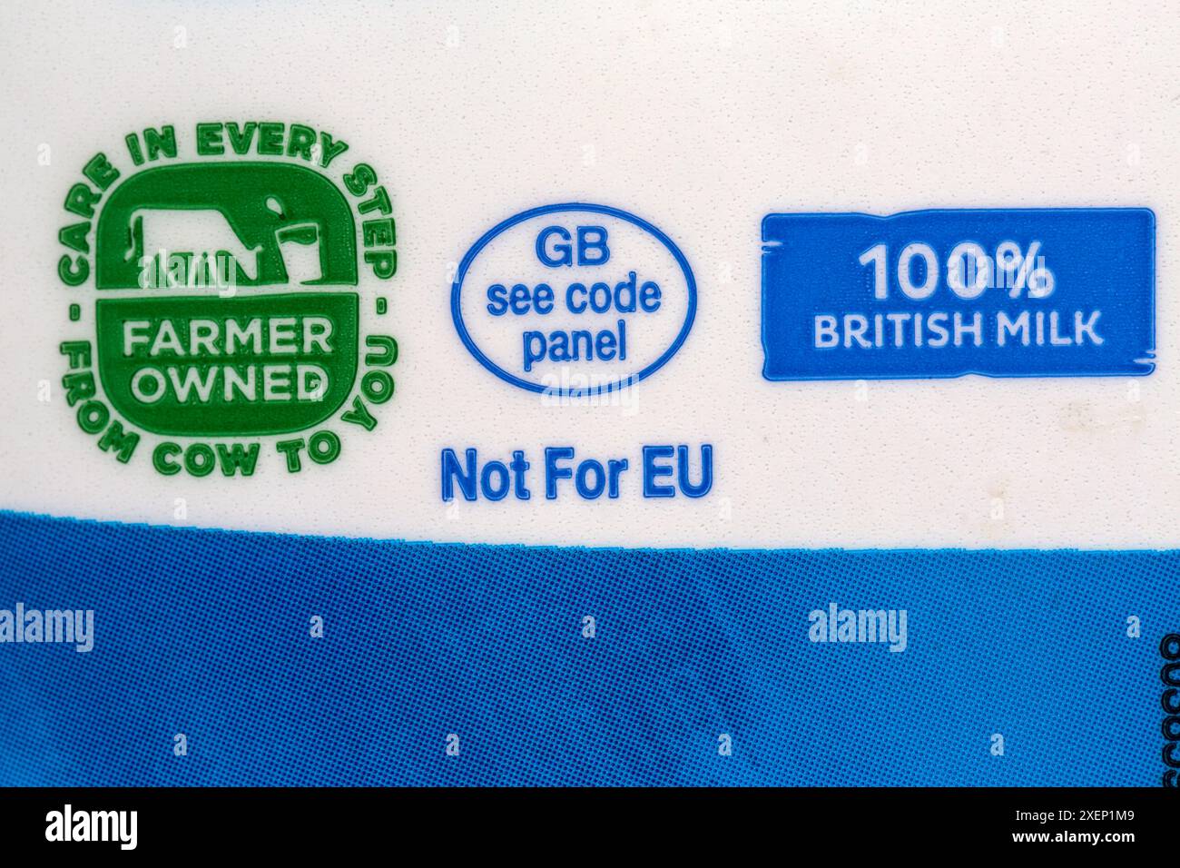 Milk carton and cow hi-res stock photography and images - Alamy