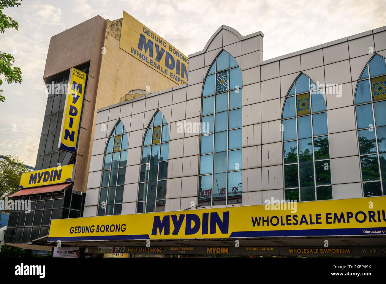 Mydin hi-res stock photography and images - Alamy