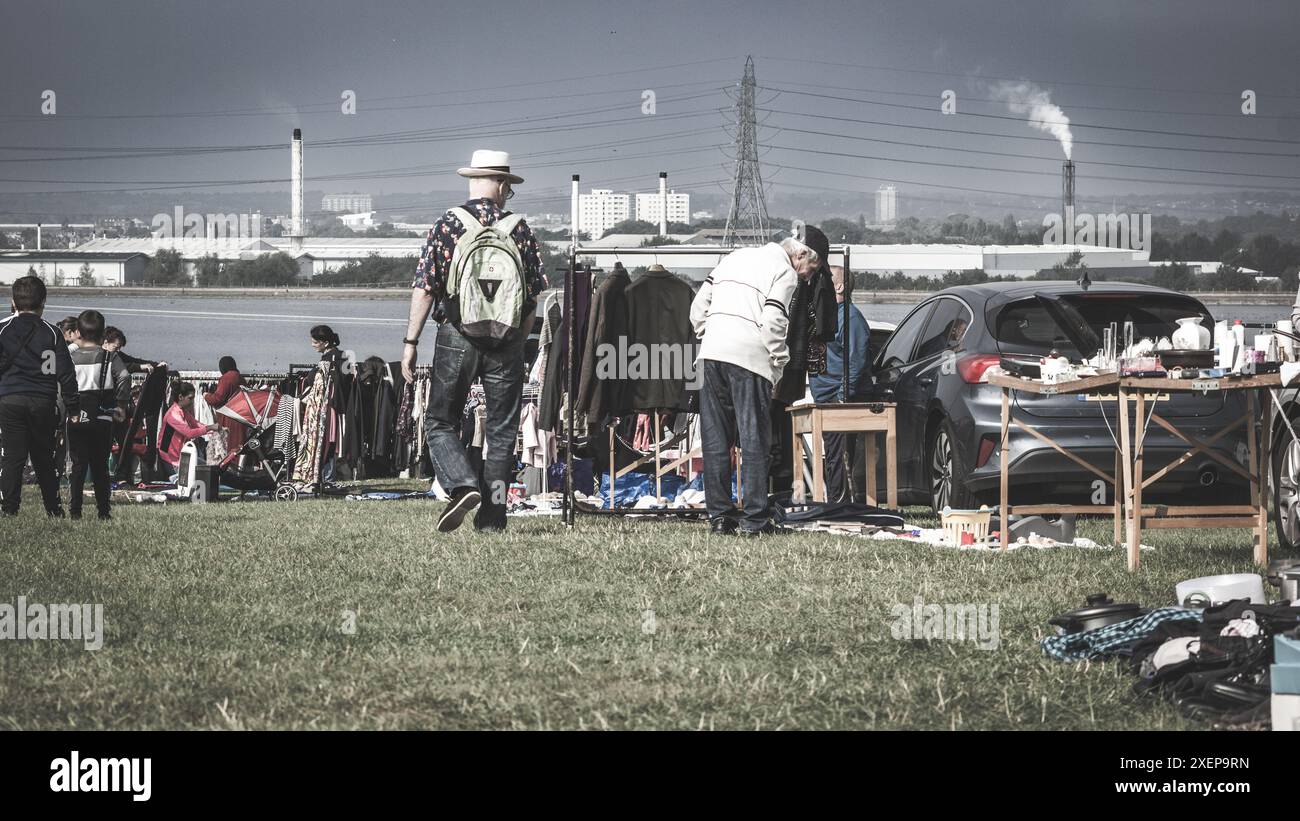 Car boot shopping hi-res stock photography and images - Alamy