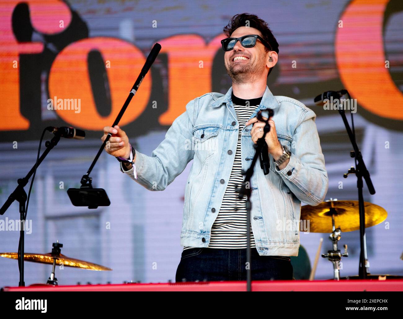 scouting for girls Preforming at the at the In It Together Festival ...