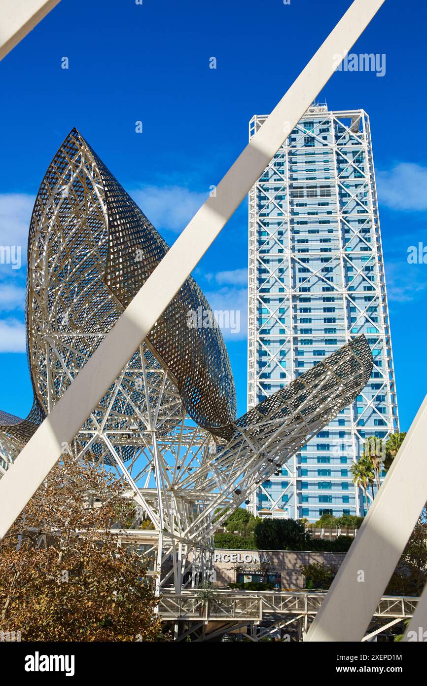 Arts Hotel, Sculpture ´Fish´ of Frank Gehry, Puerto Olimpico, Olympic ...