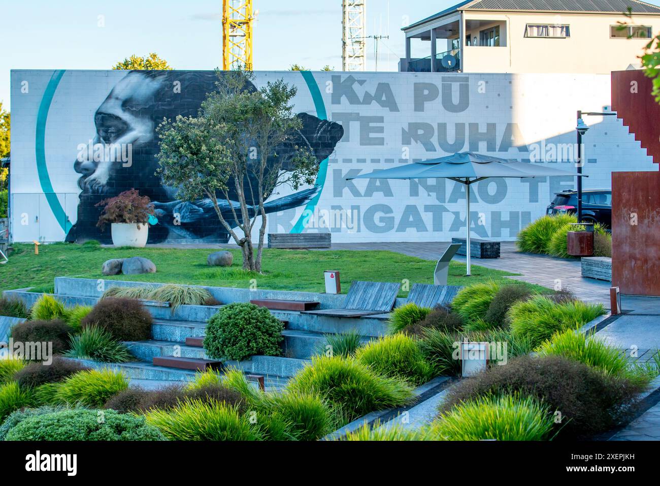 The giant Te Hono Ki Matariki mural in Hamilton, New Zealand by ...