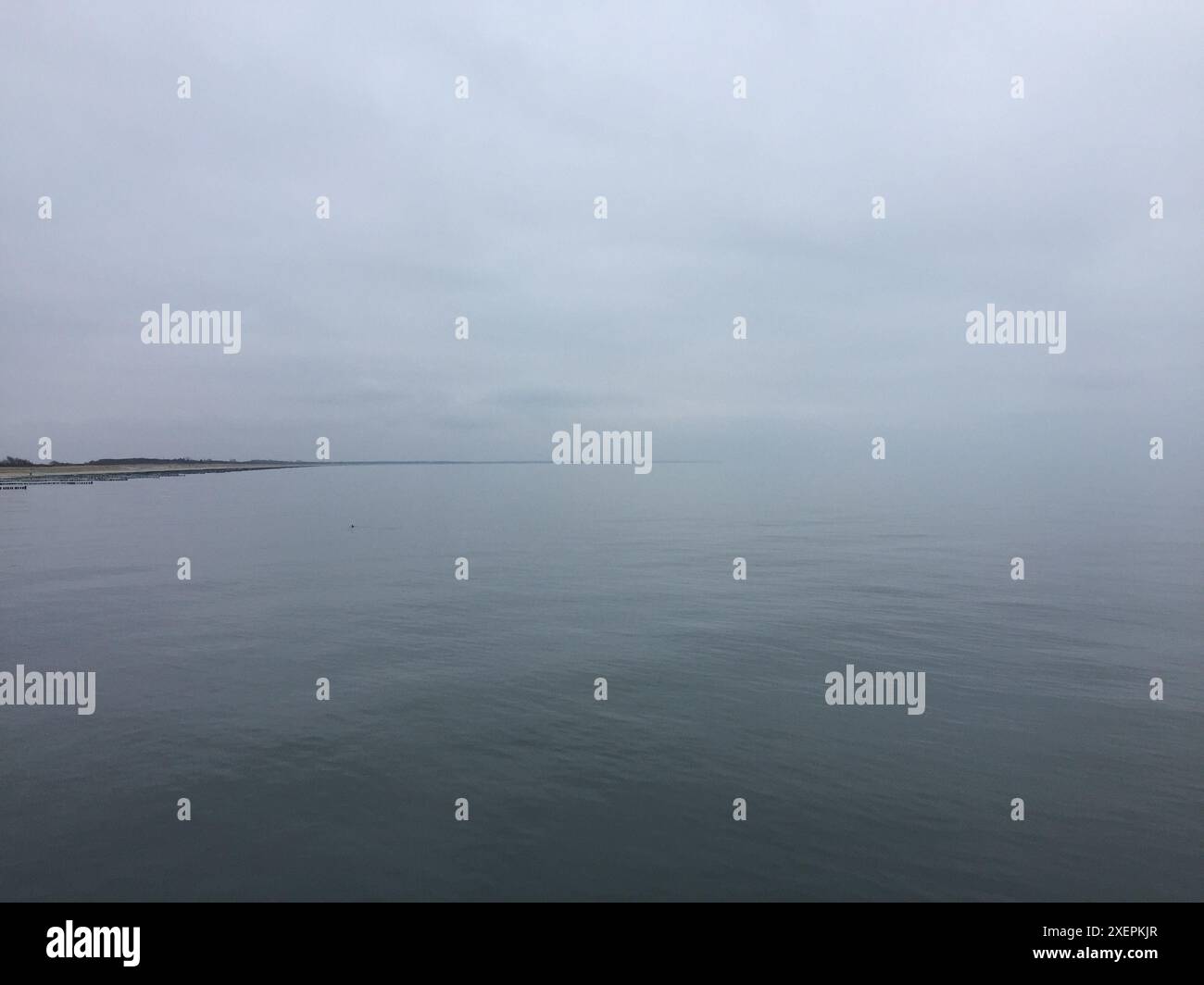 Sky and sea gradient in blue and grey Stock Photo - Alamy
