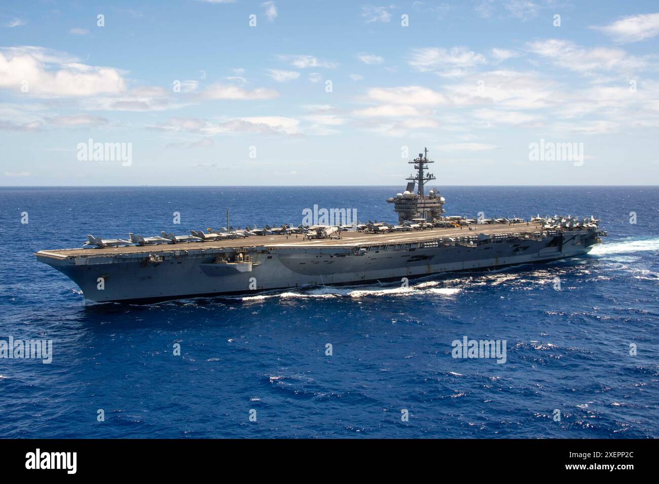 Nimitz-class aircraft carrier USS Carl Vinson (CVN 70), underway in the ...