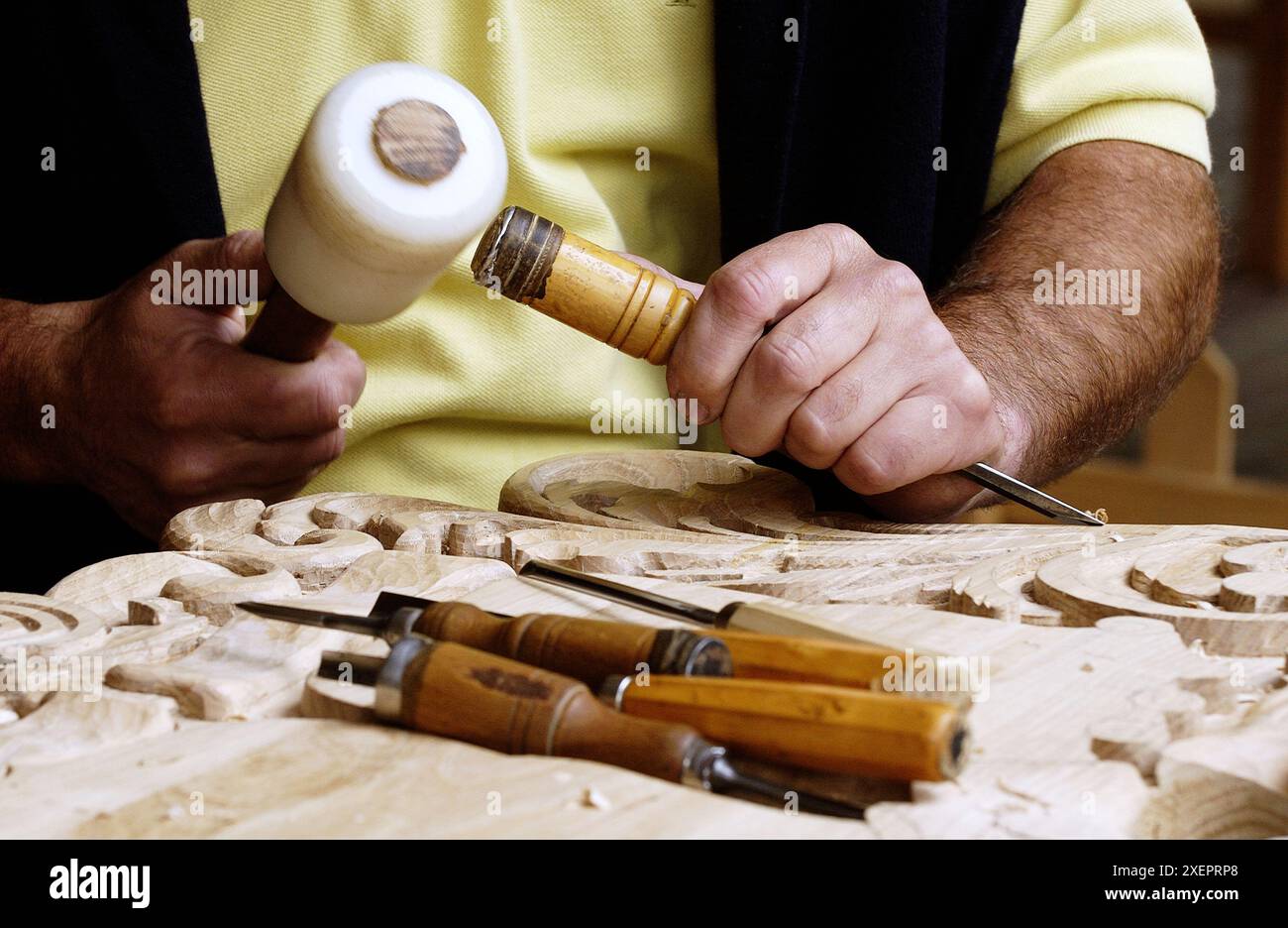 Wood carving. Handicrafts exhibit. Artzai Eguna. Legazpi. Guipuzcoa ...