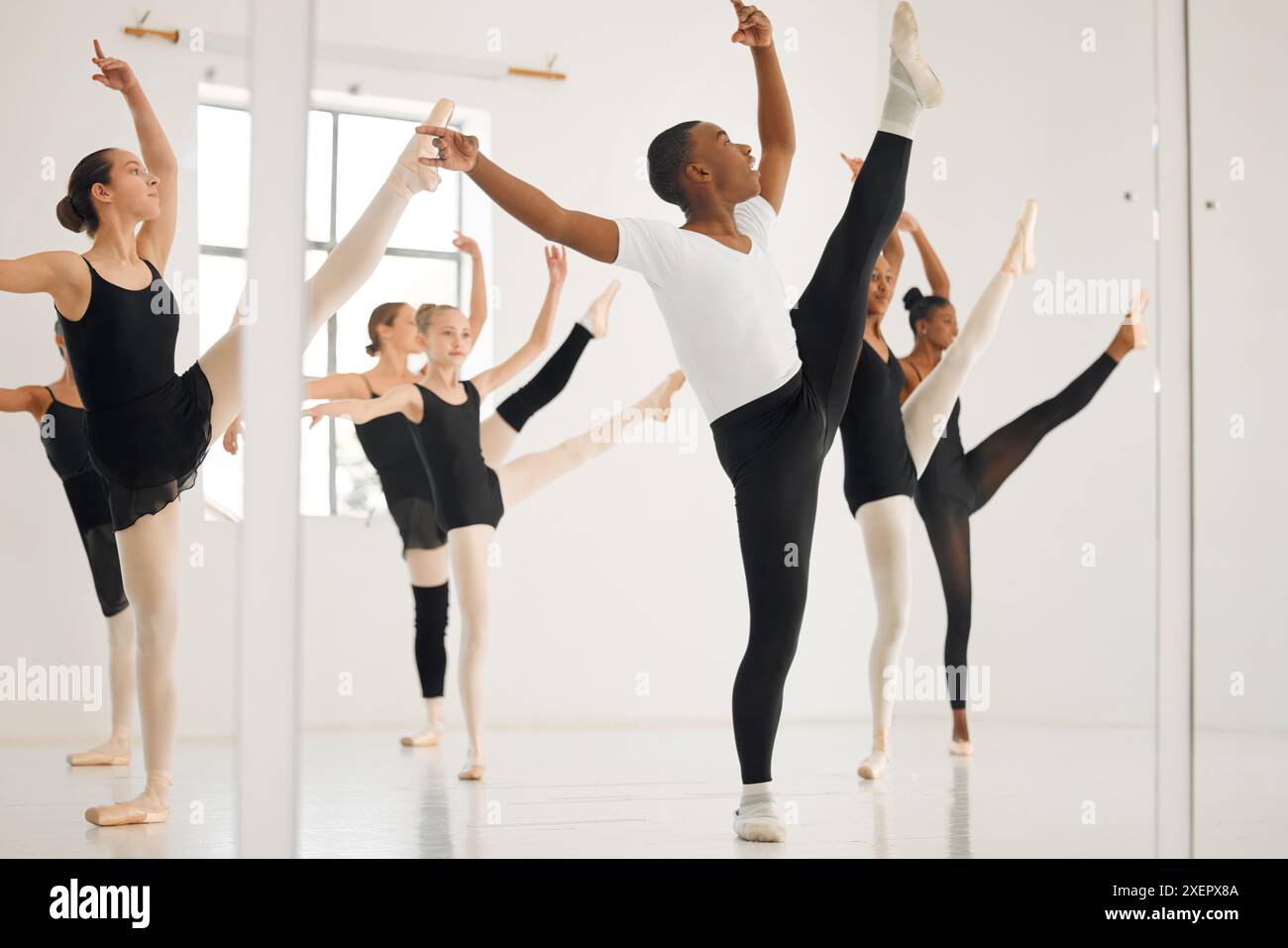 Theater group workout hi-res stock photography and images - Alamy