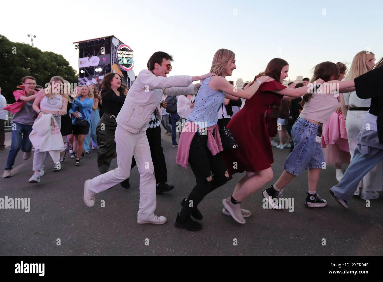 Moscow, Russia. 28th June, 2024. High school graduates take part in a ...
