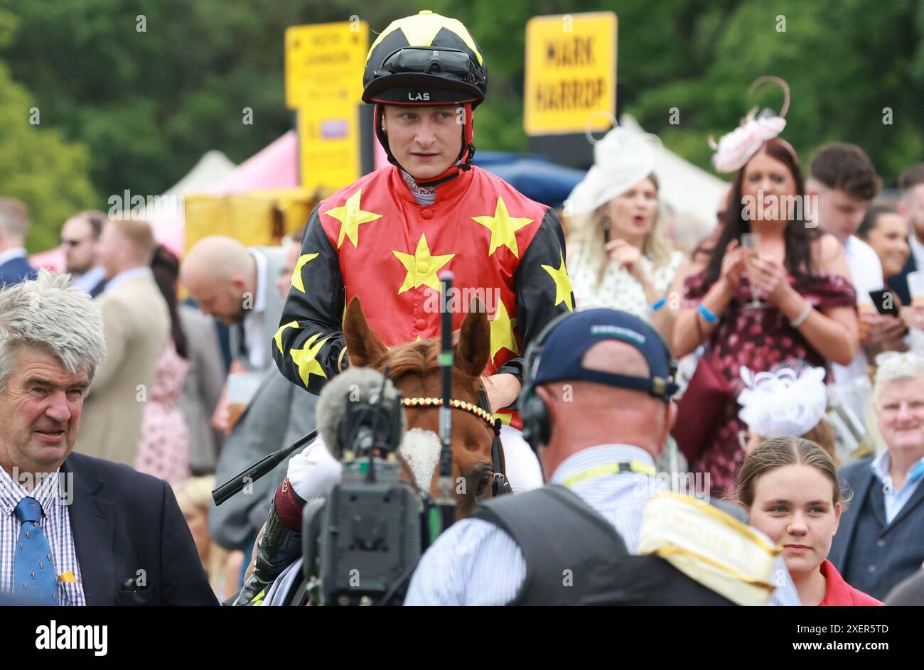 Cieren Fallon celebrates aboard Montassib winning the Jennings bet Nun ...
