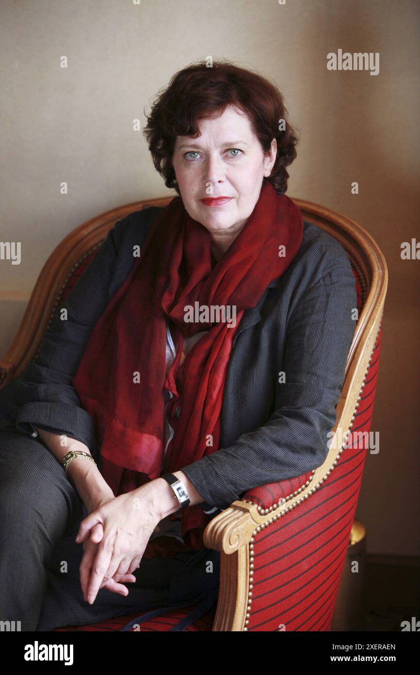 Sylvia kristel hi-res stock photography and images - Alamy