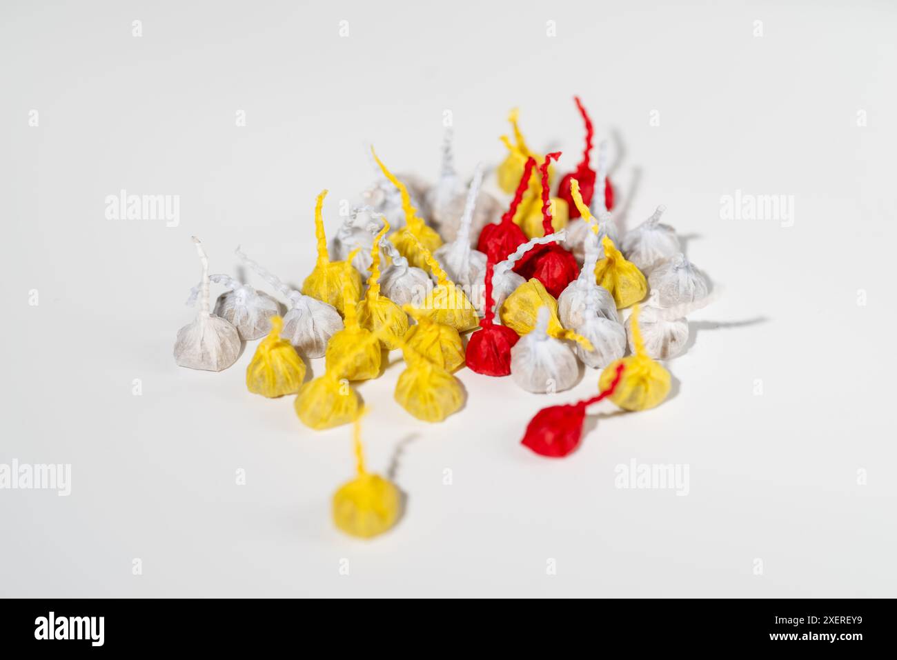 Small bang snaps,Pop Pop Snappers,toy torpedo, jumpin cracker or ...