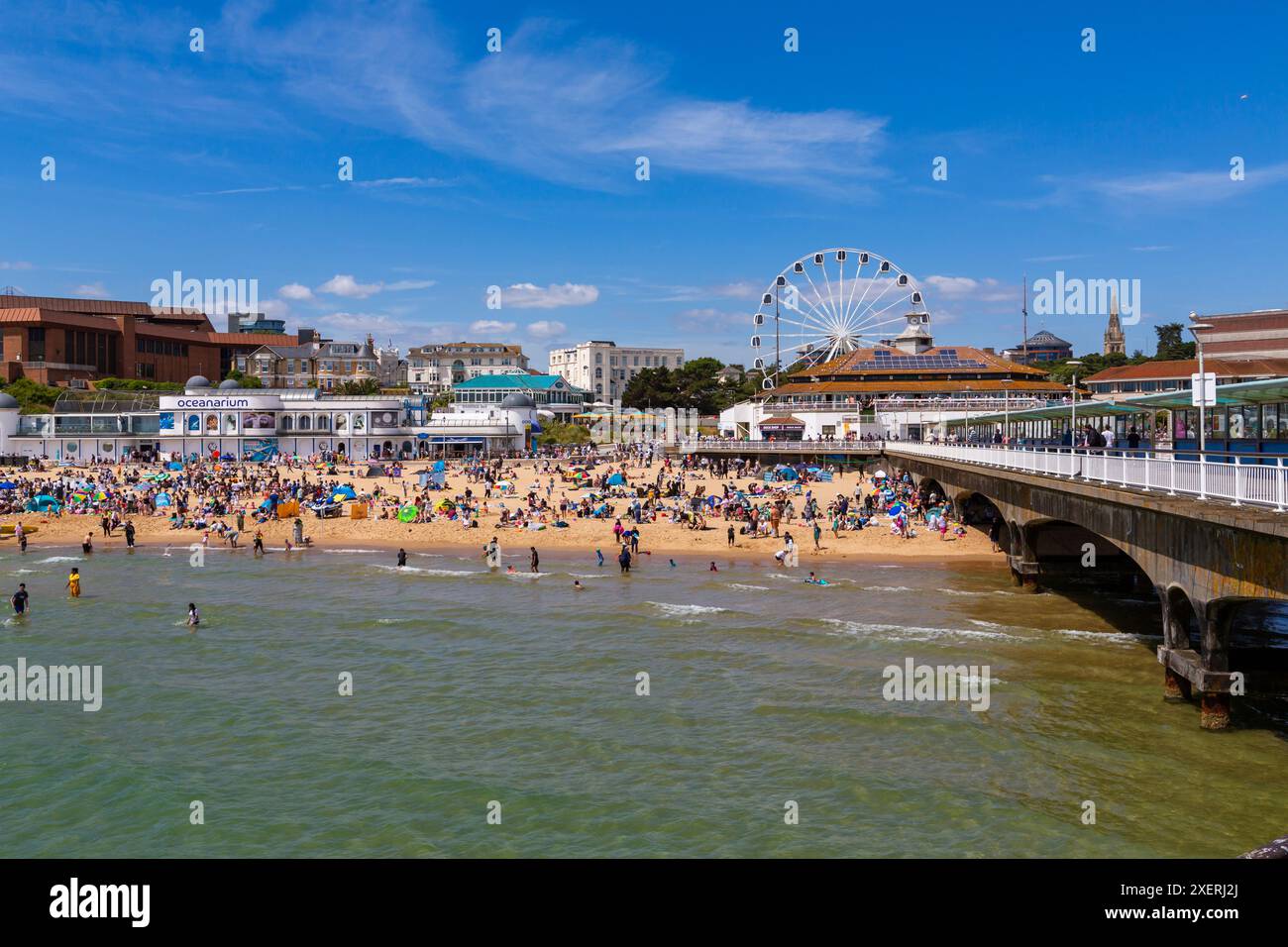 Bournemouth, Dorset, UK. 29th June 2024. UK weather: crowds flock to ...