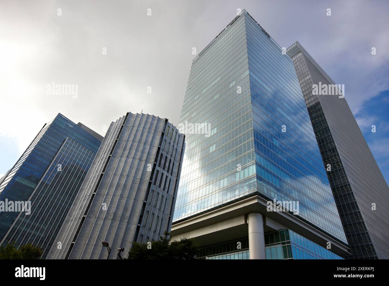 Gran Tokyo South Tower, Pacific Century Place, Marunouchi Business area ...