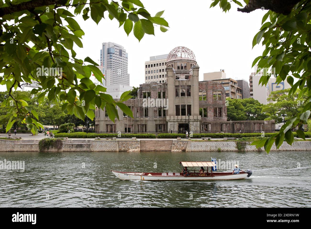 Atomic Bomb Dome, Peace Memorial Park, Hiroshima, Japan Stock Photo - Alamy
