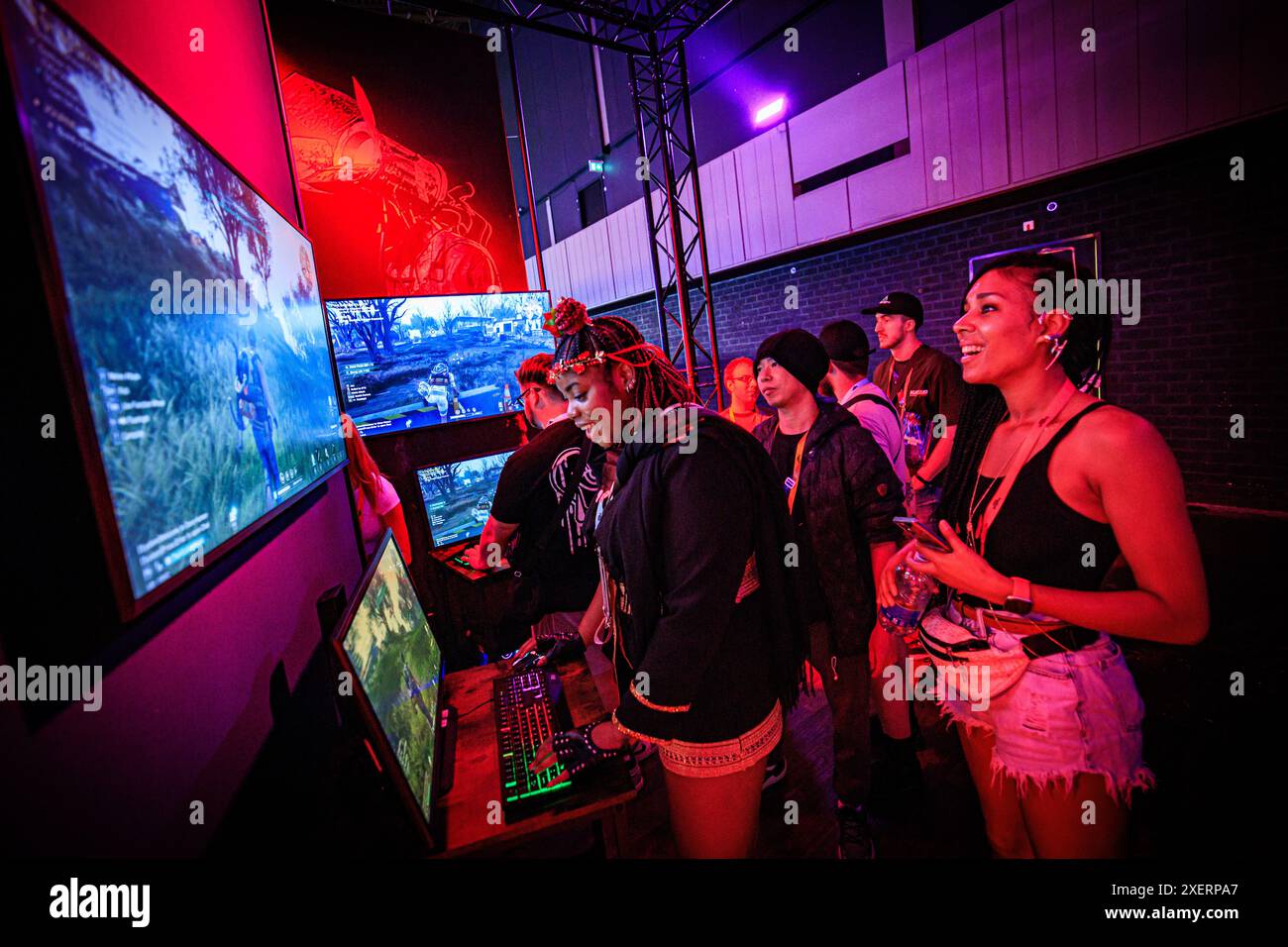 Twitchcon hi-res stock photography and images - Alamy