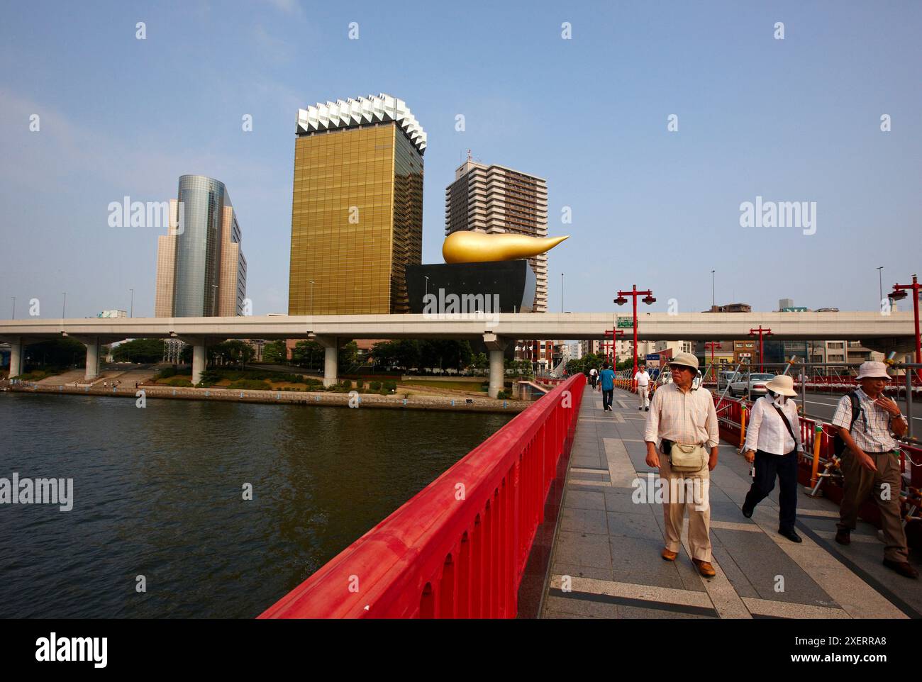 Azuma bridge, Sumidagawa river, Asahi Beer Tower, Asakusa, Tokyo, Japan ...