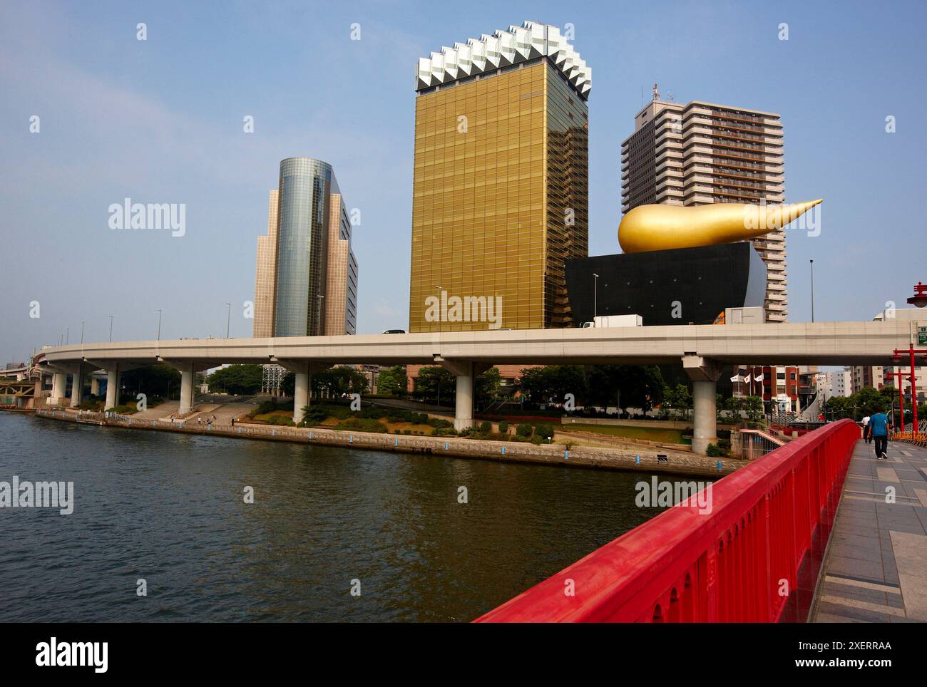 Azuma bridge, Sumidagawa river, Asahi Beer Tower, Asakusa, Tokyo, Japan ...