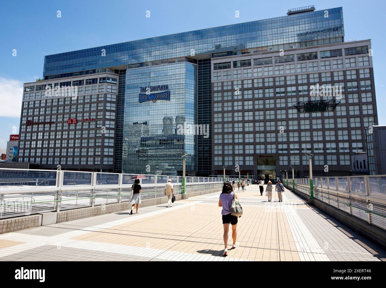 Tokyo takashimaya times square hi-res stock photography and images - Alamy
