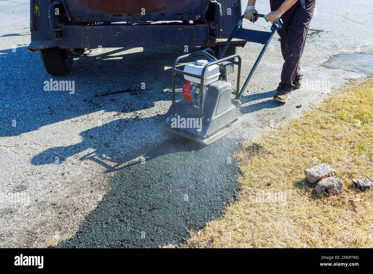 Compacting tools hi-res stock photography and images - Alamy