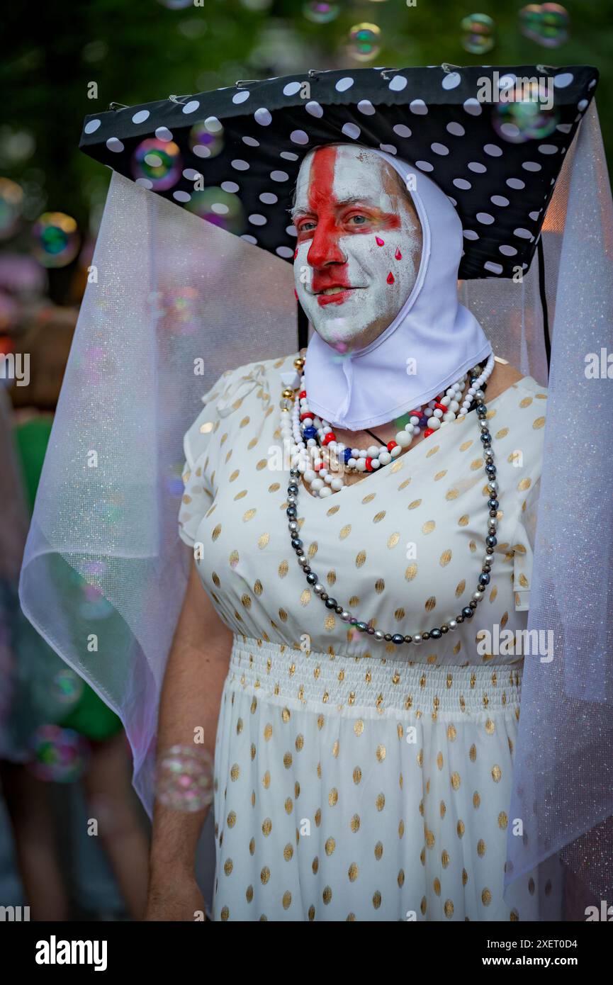 USA. 28th June, 2024. Hundreds Of Drag Queens and Kings filled the ...